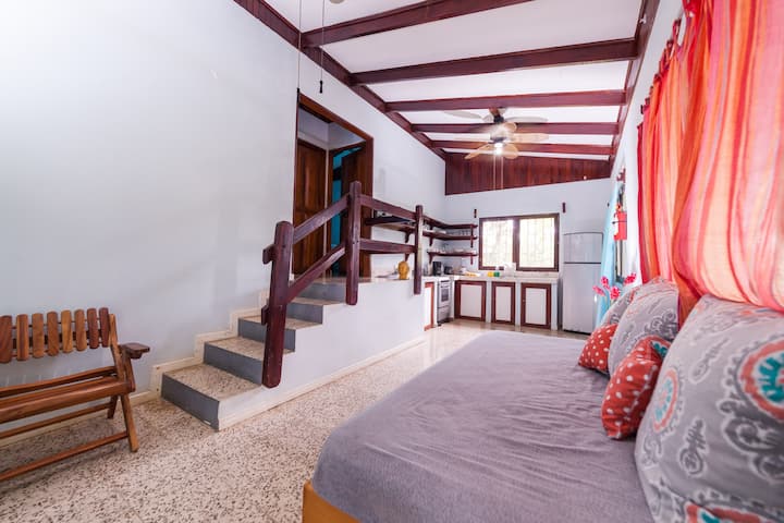 Palmeras Beach Cottage In Montezuma - Costa Rica