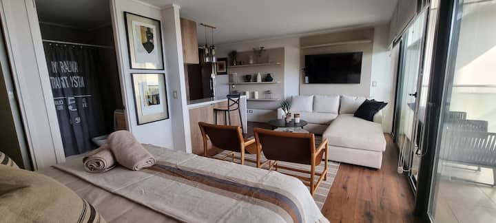 Depto/a Pasos De Mall Parque Arauco/c.alemana - Vitacura