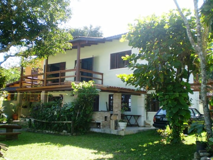 Paraíso Na Praia Mais Bela E Badalada: Maresias ! - São Sebastião