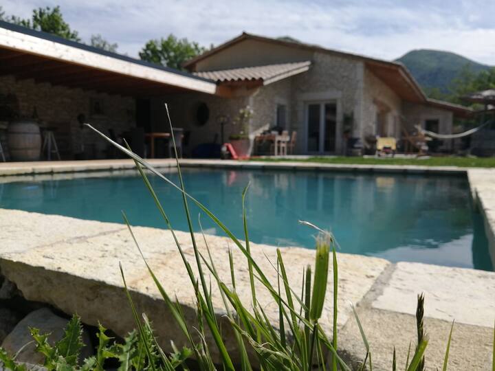 Dieulefit, Maison En Pierre , Piscine - Bourdeaux