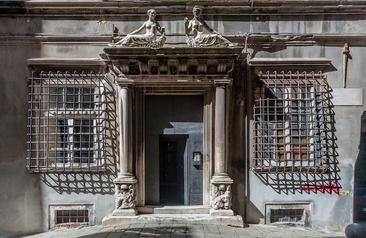 Cicada Palace - Gênes