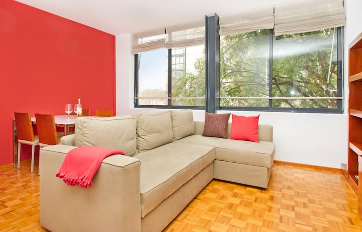 Beach Vila Olimpica, Near Downtown - Barcelona