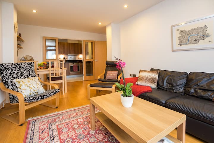Splendid 2 Bdr Apt With Panoramic View, Acton - London