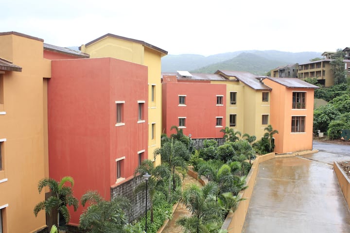 Jenjon Holiday Homes - Lavasa - Mahad
