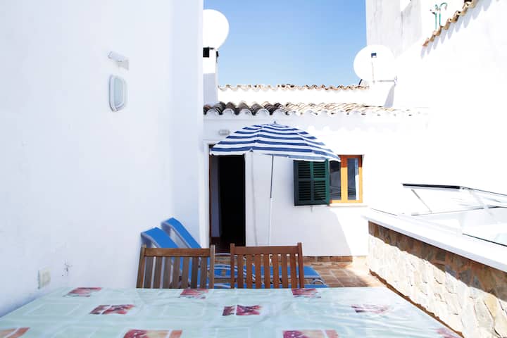 Charming Townhouse In Pollença - Pollensa