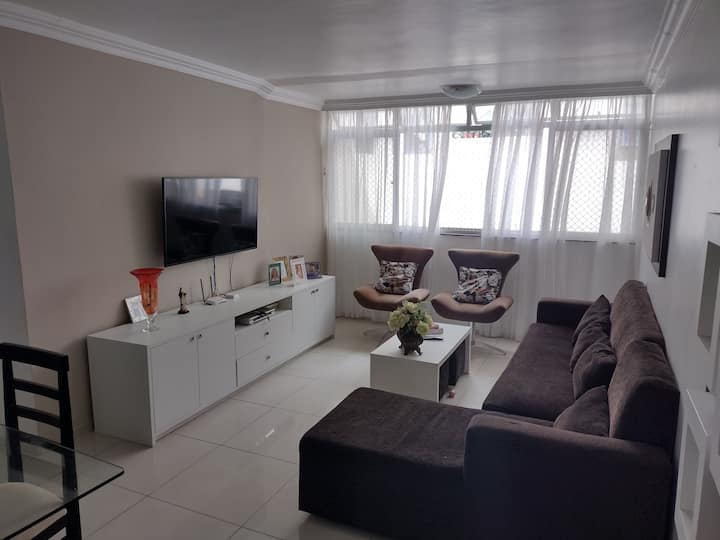 Apt° 3/4, 300m Da Praia, Excelente Localização! - Maceió