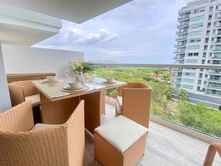 Aqua Breeze Jacuzzi Dominique Dq805 - Cartagena