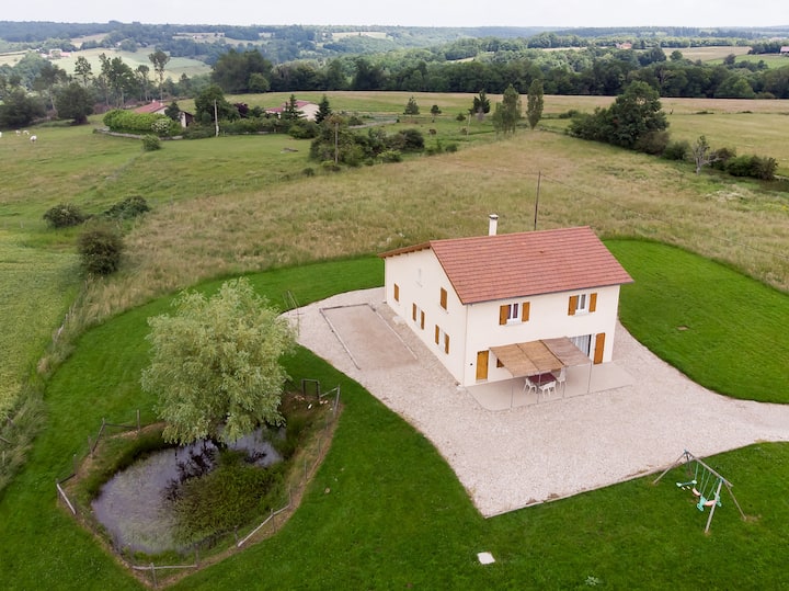 Gîte "La Ferme De Tutu" Pour Réunions De Famille - Roybon