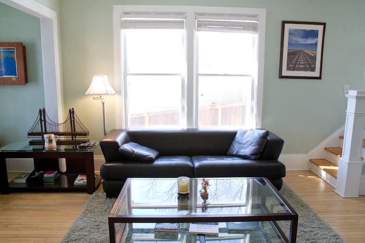 Charming & Close To Campus - Middleton, WI