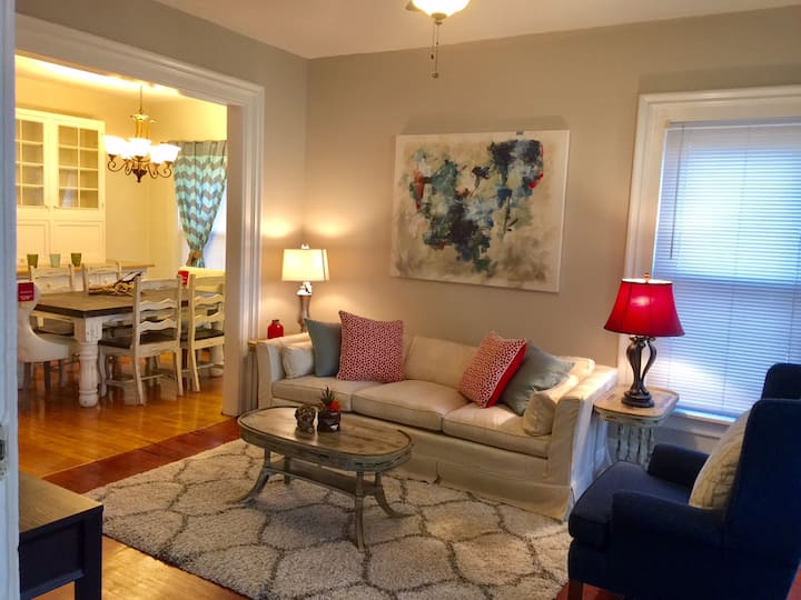 Saratoga Track! Walk To Track/broadway Huge, Sunny - Saratoga Springs, NY