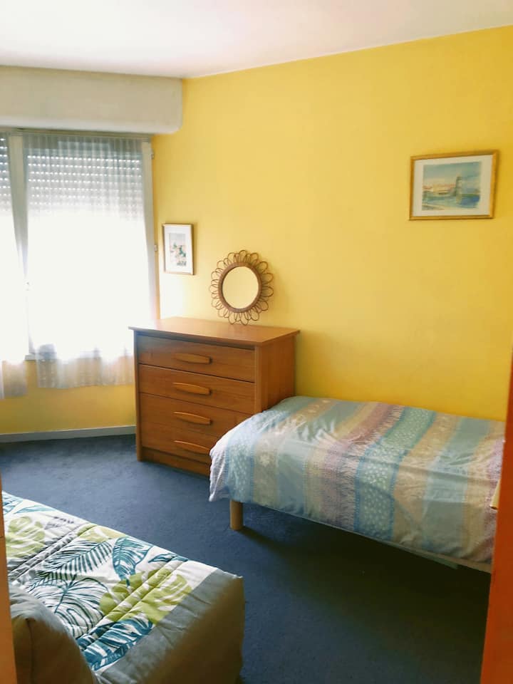 2 Chambres Dans Résidence Avec Cuisine Et Sdb. - Pontault-Combault