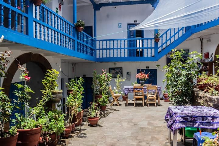 Encantador Hospedaje Con Patio - Cusco