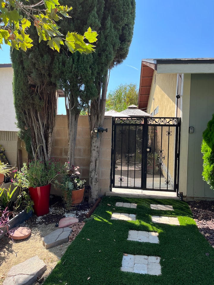 West Covina Casita - West Covina, CA
