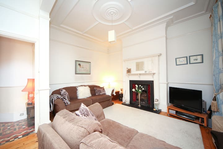 Single Room Close To Tube Quiet Rd - London, UK