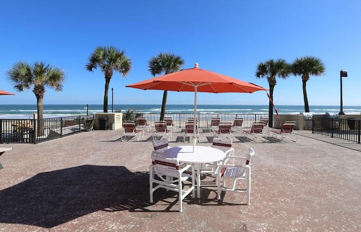 One Bedroom Condo, Ormond Beach (A600) - Ormond Beach, FL
