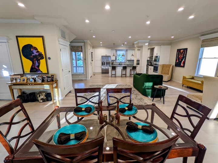 Posh, High End Luxury In The Heart Of D.c! - Washington, DC