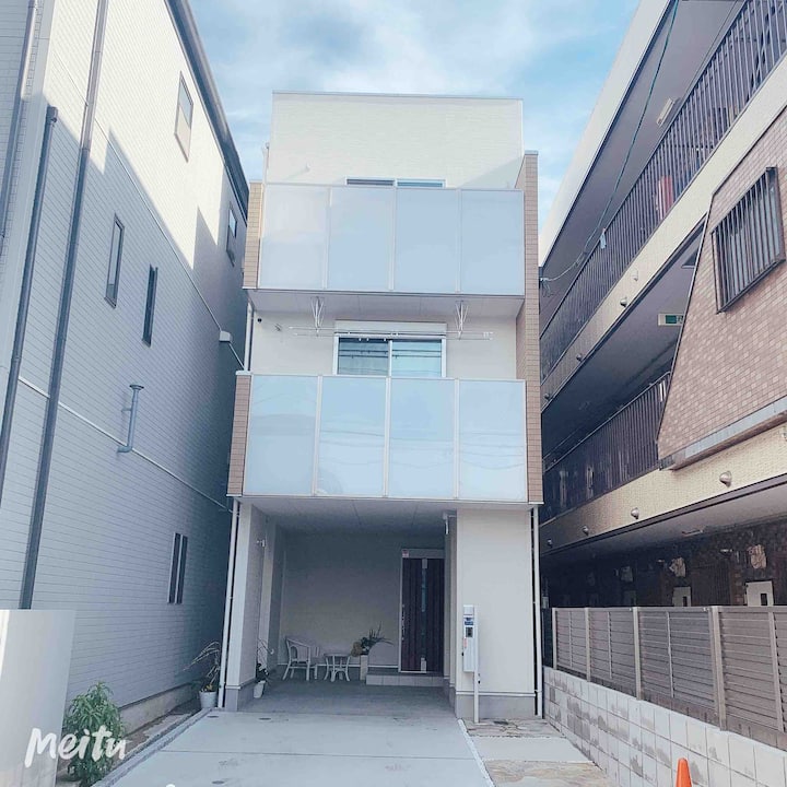 花園郷   新建日式别墅、关西空港直达，交通便利、两浴室两洗手间，超大型停车位！ - Osaka