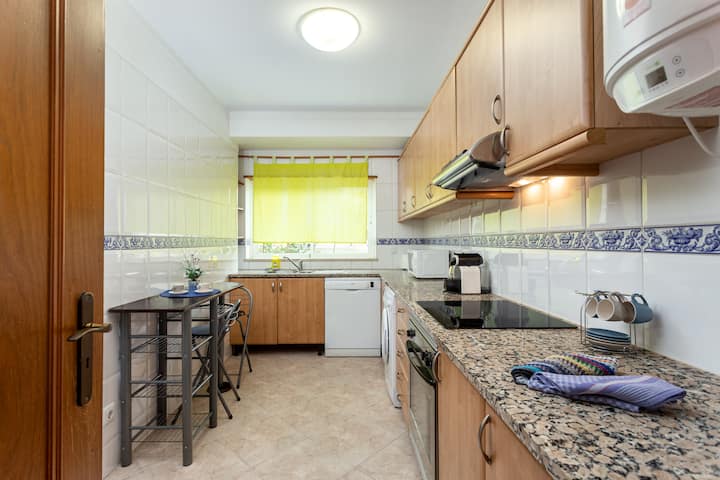 Nelya Room ¶ Quality Near The Airport - Faro District