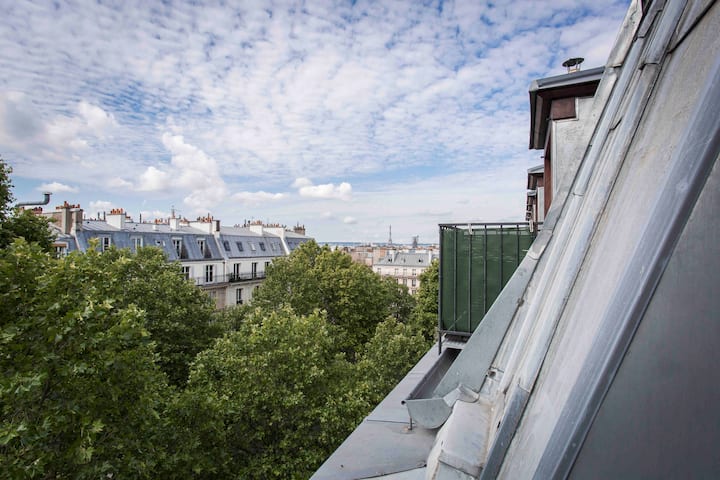 Trudaine Martyrs Apt 6th Floor - 파리