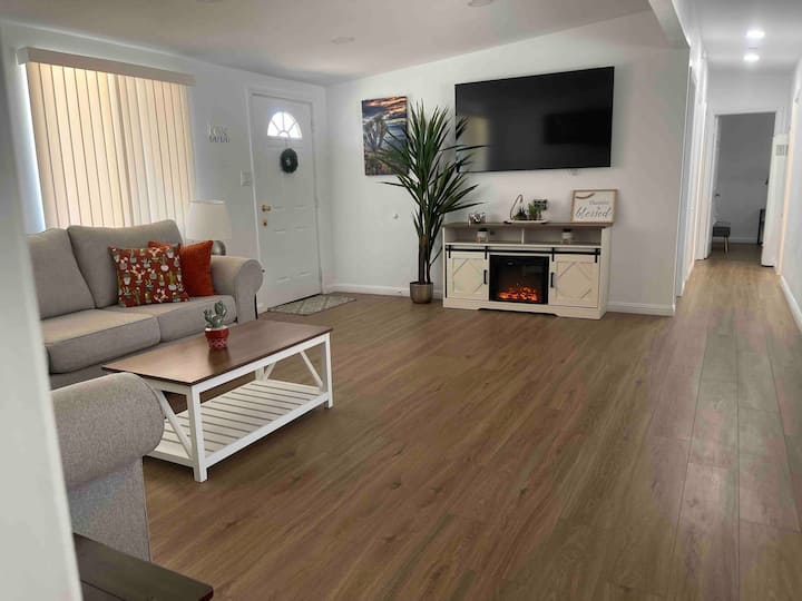 Desert Escape W/fire Pit, Games & Near Joshua Tree - Twentynine Palms, CA