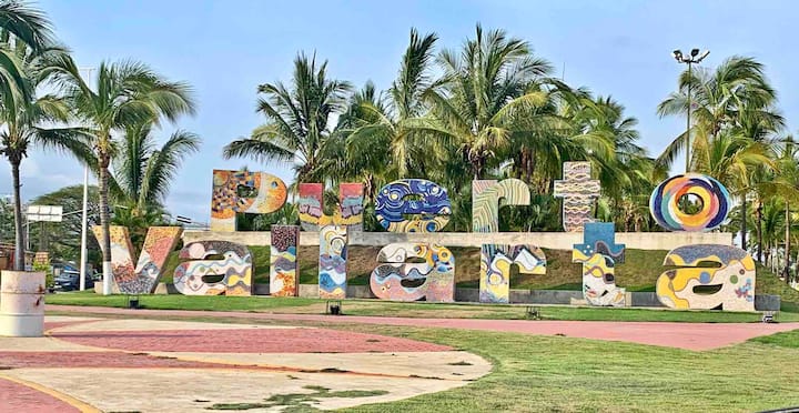 House 10 Min Walk To Downtown/malecon * Sleeps 9 - Puerto Vallarta