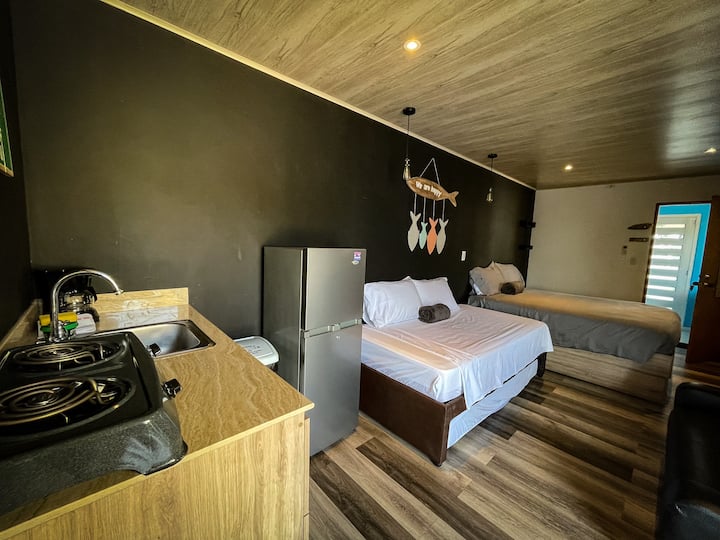 Apartamento Económico Con Balcón Centro San Andres - San Andrés