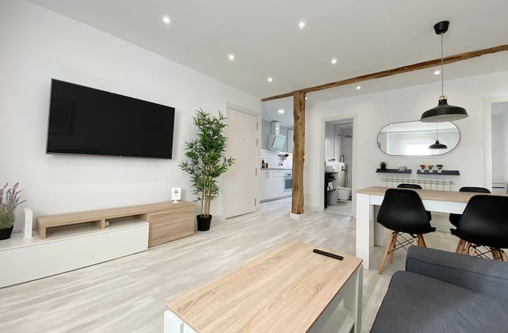 New Apartment In The City Center With Sea Views - Santander