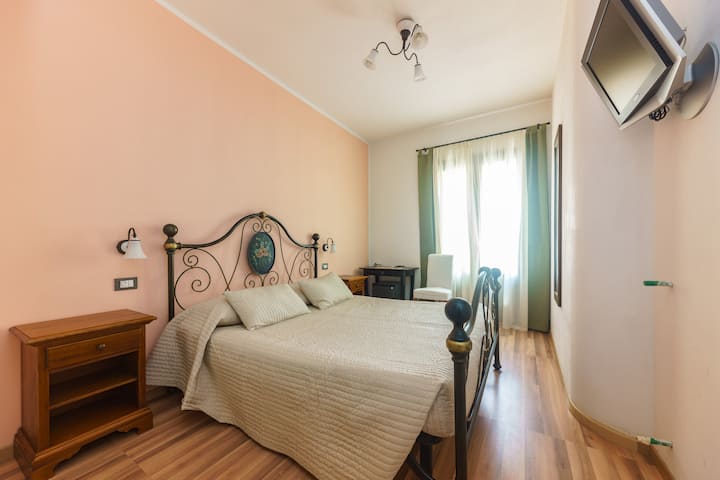 Residence Mareluna (Le Camere Matrimoniali) - Alcamo