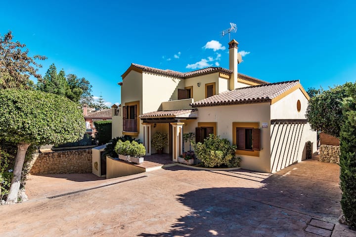 Beautiful Villa In Marbella !!! - Marbella
