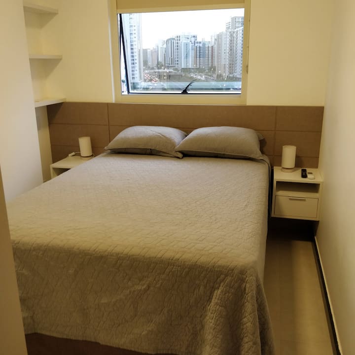 H&e Home: Sofisticado E Confortável Apartamento - Brasília