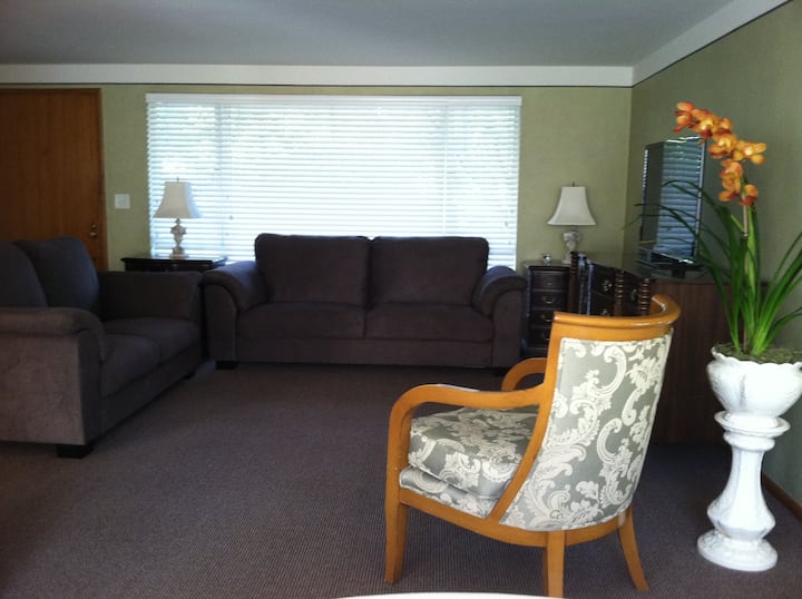 Residential Wallingford  W/parking - Seattle, WA