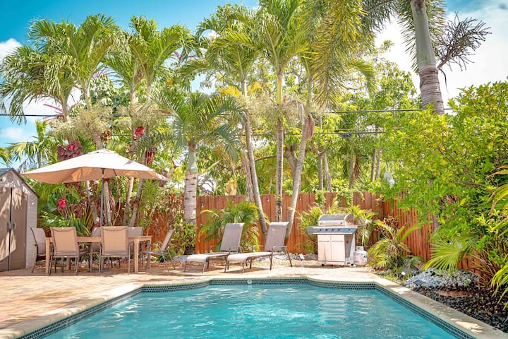 Tropical Paradise 3/2 House Near Beach Heated Pool - The Bahamas