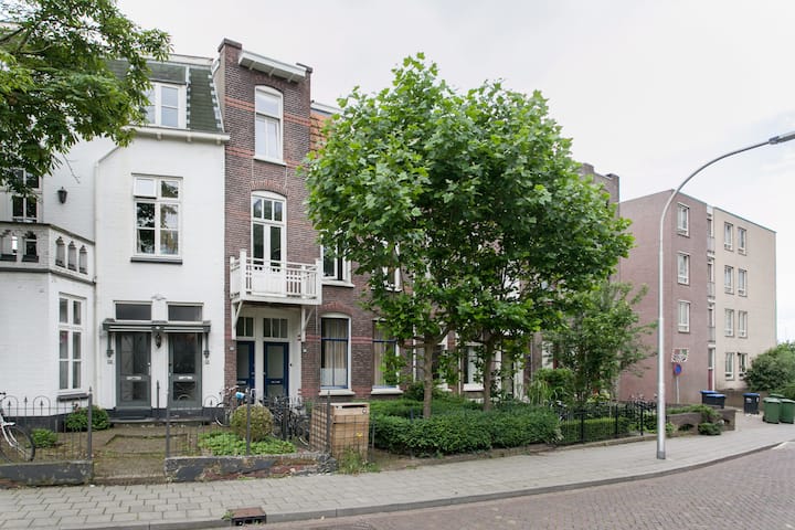 Cosy, Light Room In Old Nijmegen Neighborhood - Nijmegen