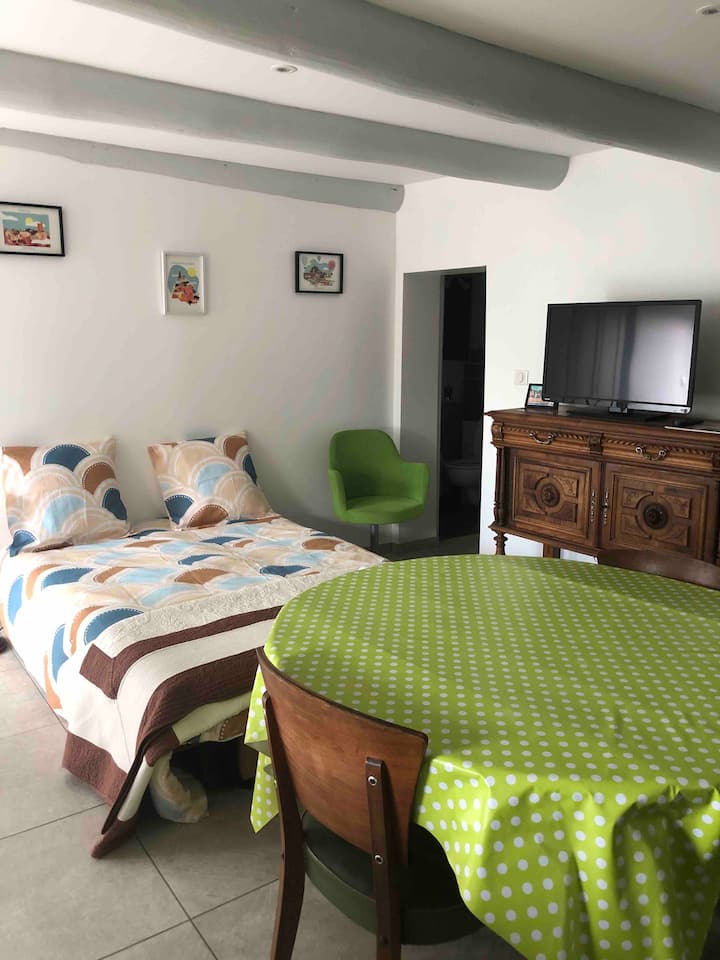 Logement Coquet à La Campagne - Haute-Loire