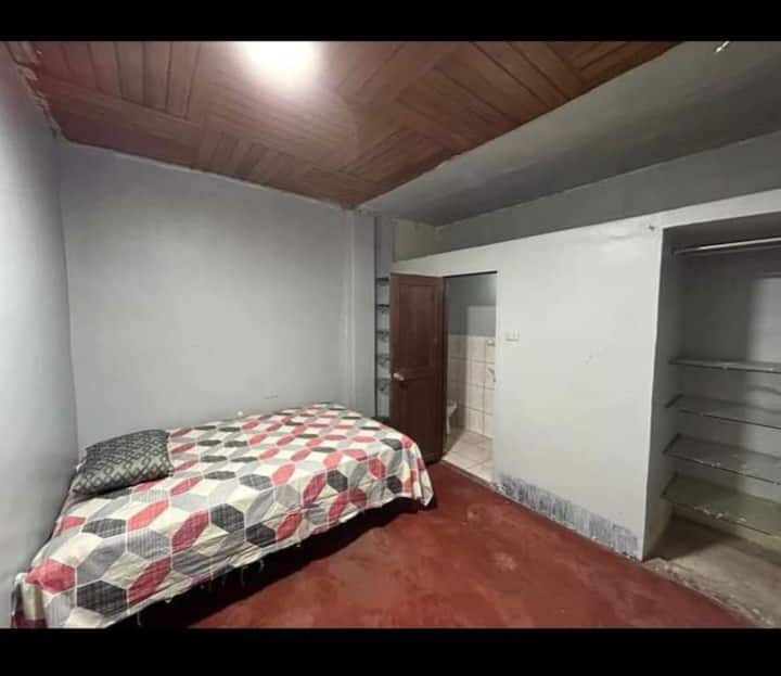 Cama, Luz, Agua, - Iquitos