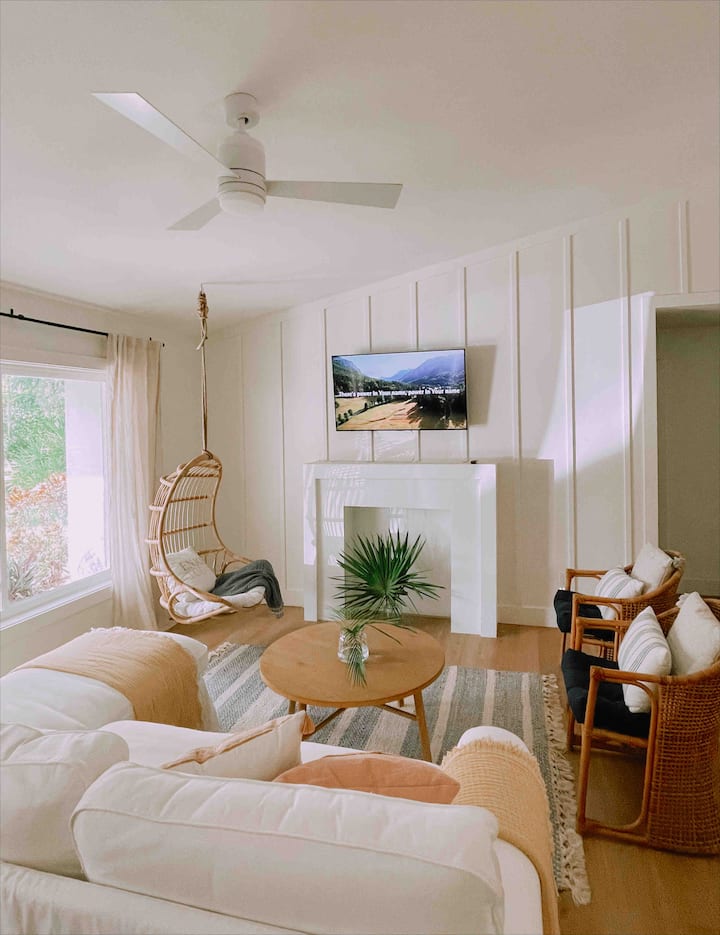 Always Eden- A Dreamy Oasis Near A Sunny Beach - Venice Beach, FL