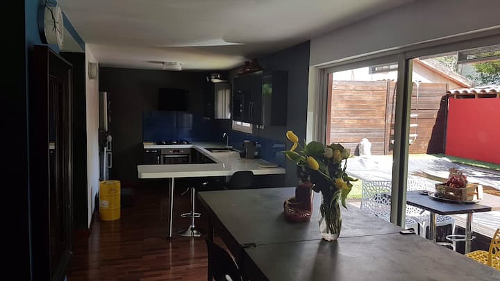 Villa Piscine Jardin Sécurisé Proche Des Calanques - Marsilya