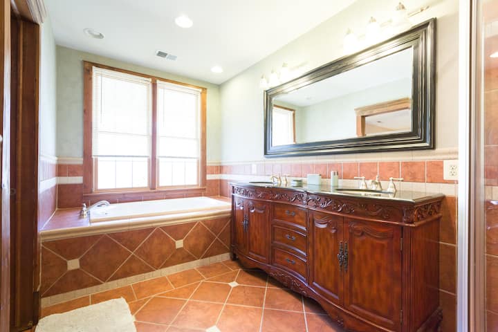 1923 Sears Home - Great 4 Families - Fairfax, VA