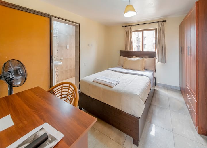 Single Rooms At Joy Palace Hotel Westlands - Nairobi
