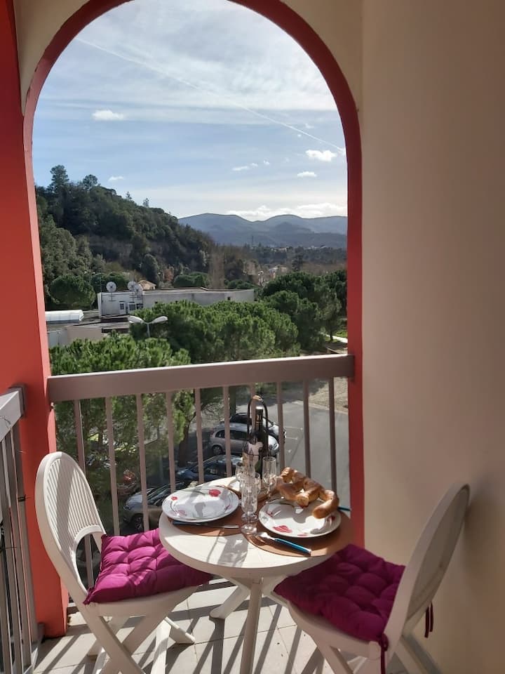 Petit Nid Douillet Dans Le Massif Du Caroux - Lamalou-les-Bains
