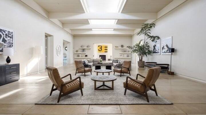 Luxury King Beds, Sweeping Vineyard Views + Pool - Sebastopol, CA