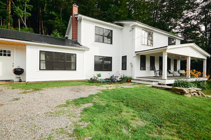 Historic Stowe Village Renovated Family Home - Stowe, VT