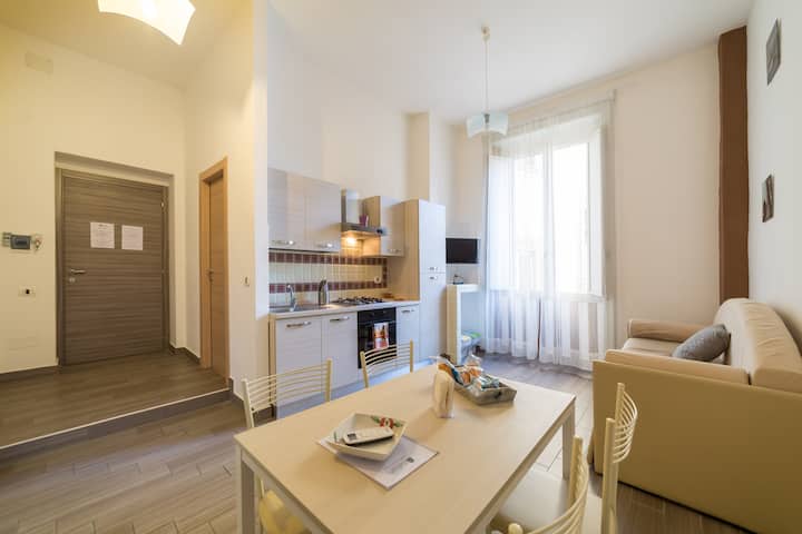 Be Italian Flat Duomo 319 - Deluxe Apartment - Naples