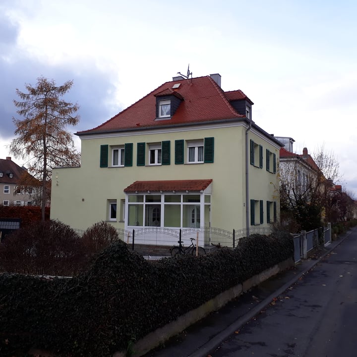 2-zimmer-einliegerwohnung Stadtteil Frauenland - Würzburg