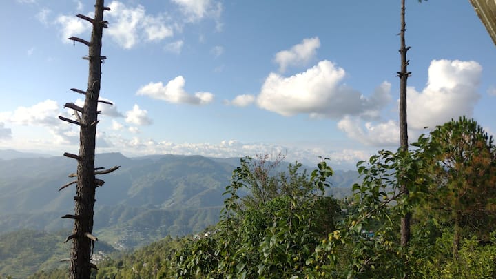 Boss Homestay Kasardevi - Almora