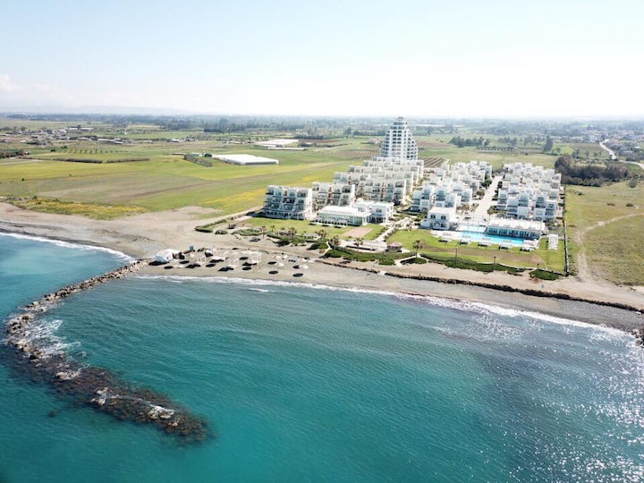 Beach Front Stay (Aphrodite Beach Front Resort) - Nicosia