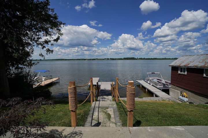 Modern Lakehouse, Waterfront@janetville - Kawartha Lakes
