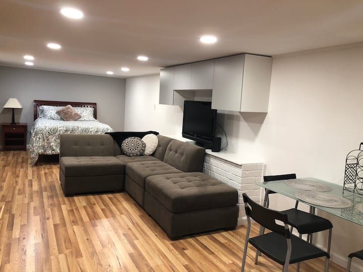 Private Los Altos Country Cottage - Los Altos, CA