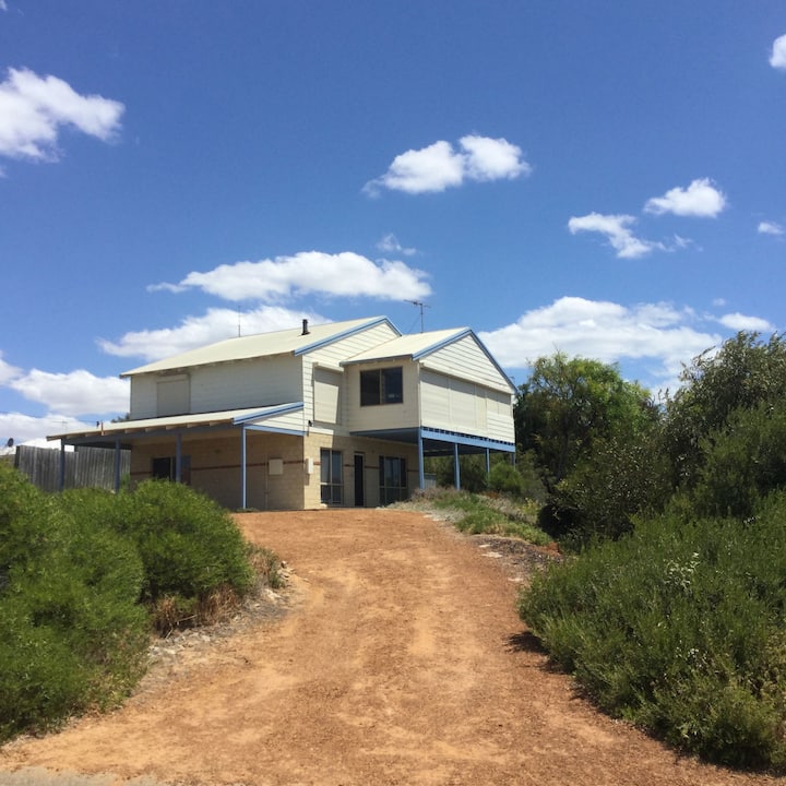 Beach House Upstairs For Guests Ocean Views - Busselton