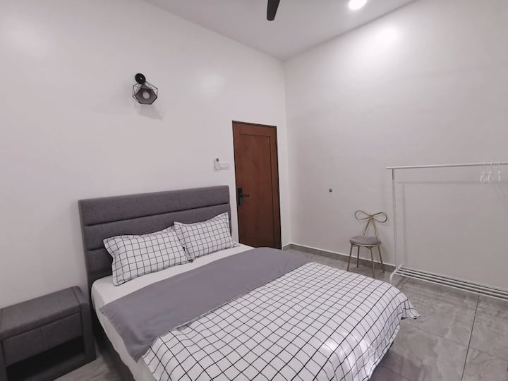 Stay Inn Sikamat (Seremban Homestay) - Seremban